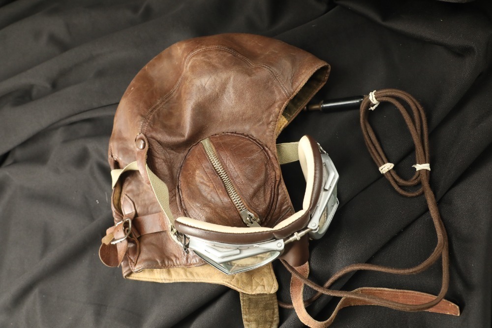 Canadian RCAF WW2 Battle of Britain Pilot Type B Leather Flight Helmet